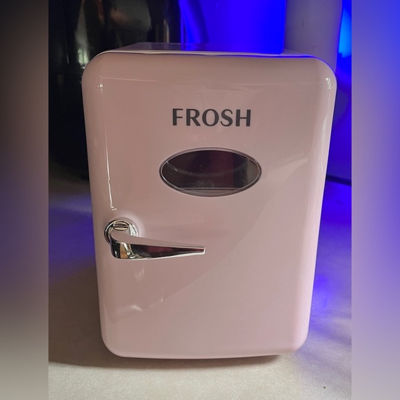 MINI | Kitchen | Nwt Frosh Mini Fridge | Poshmark